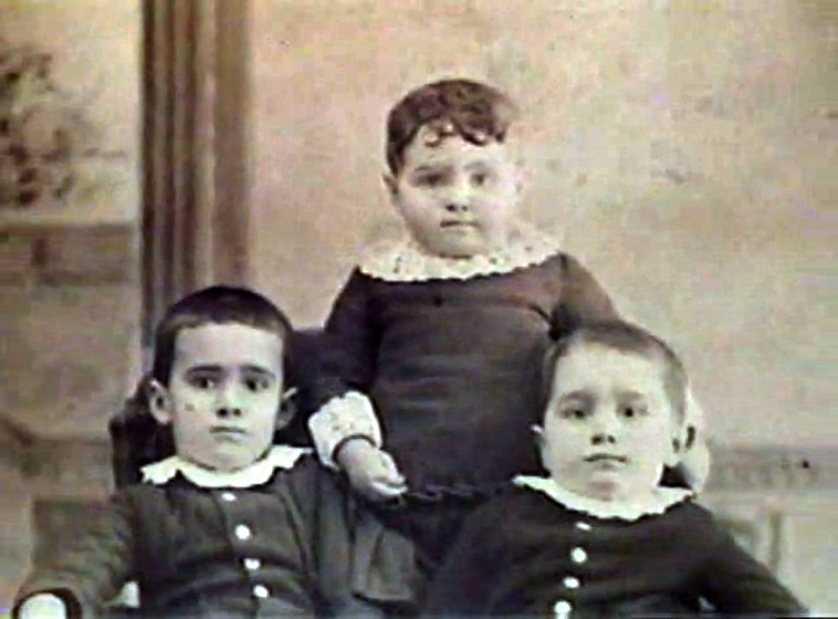 WilsonMacDonaldStory